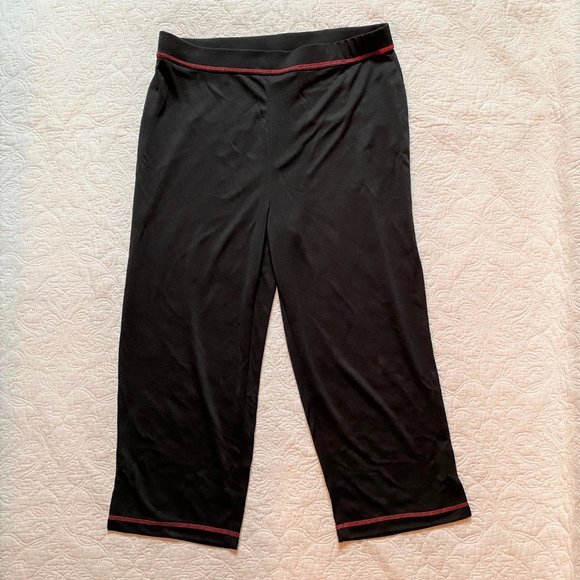 Avon | Pants & Jumpsuits | Curves Performance Capri Pant | Poshmark